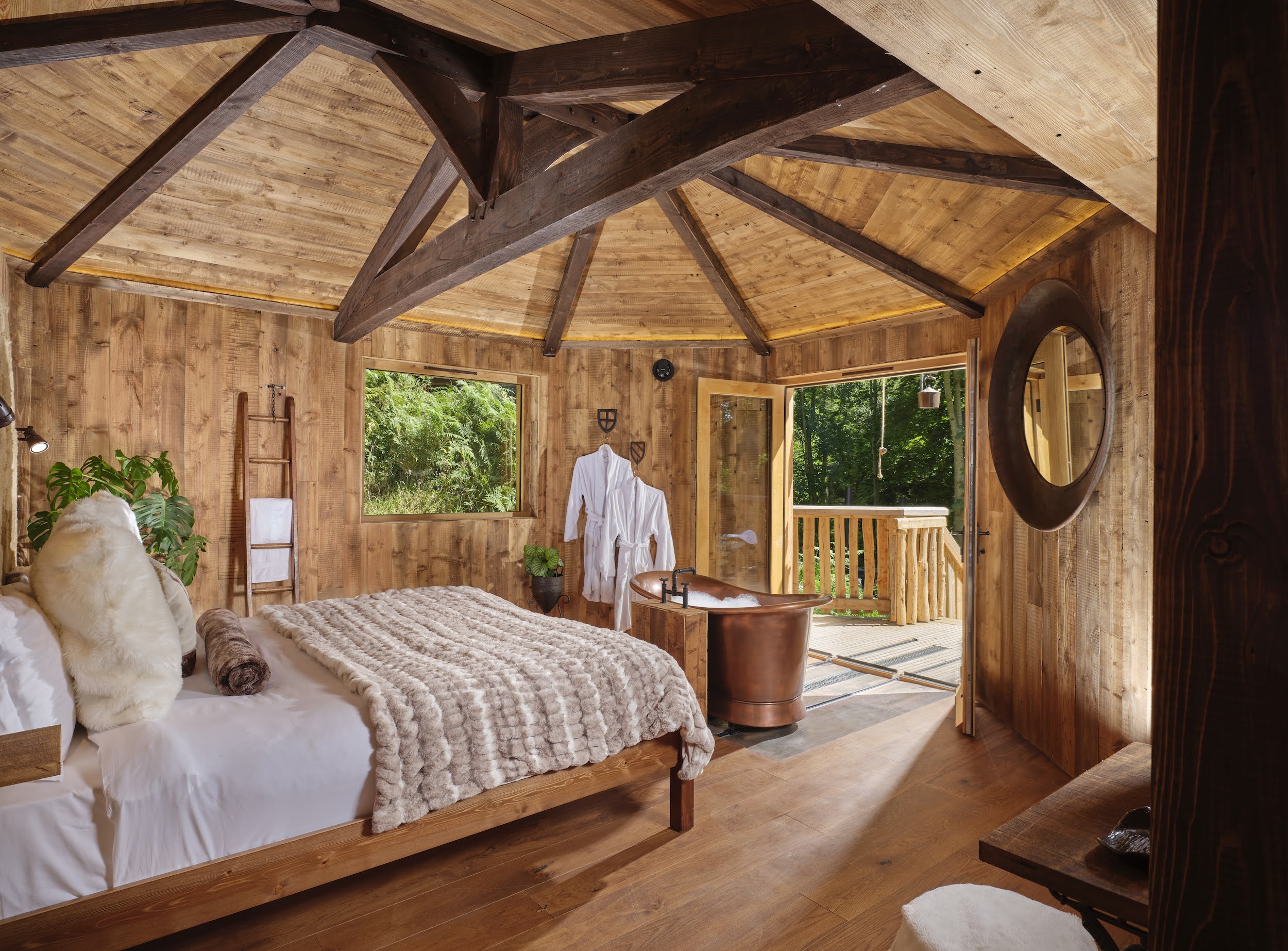 Luxury Designer Treehouse holiday in North Devon